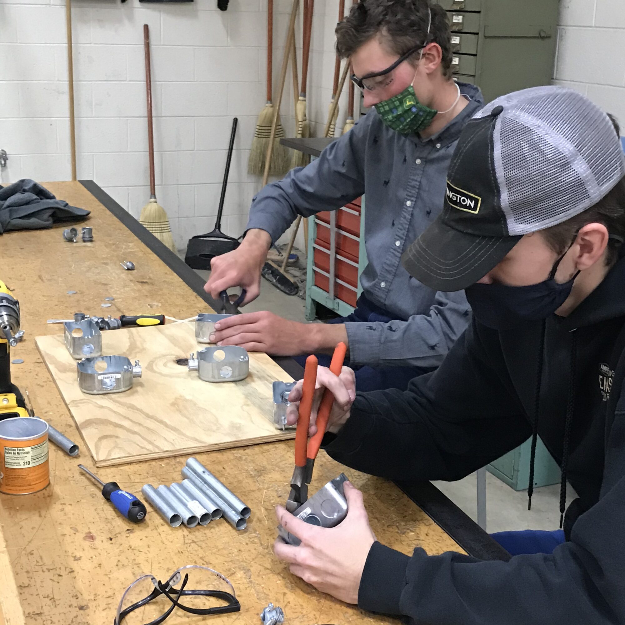 Electricity – Valley Career & Technical Center